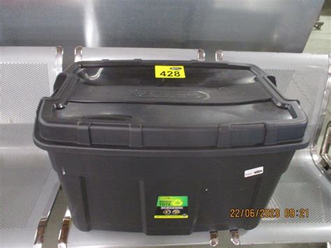 428 4 X Plastic Storage Countainer Condition Plus 15 Vat And 10