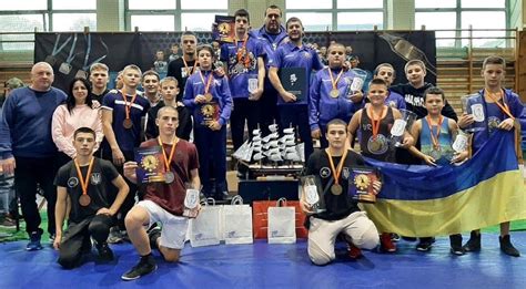 Вінницькі спортсмени вибороли одинадцять медалей на міжнародному турніру з греко римської боротьби