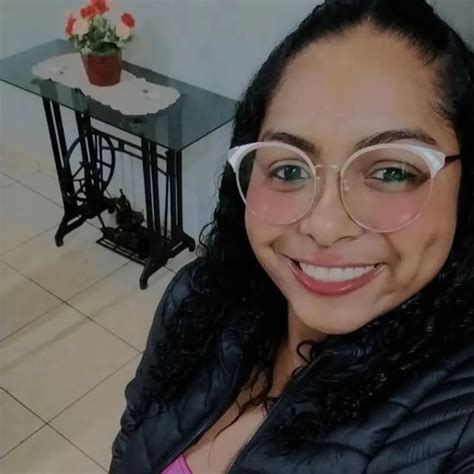 Ana Carolina De Andrade Anacarolinaandrade919 • Threads Say More