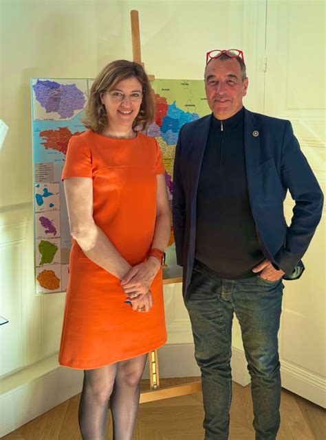 Rencontre Avec Mme La Ministre Juliette Méadel Au Ministère De La Ville