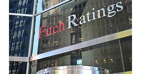 КМГ Министерството на финансите на Китай заяви че „дълбоко съжалява и не признава“ понижението