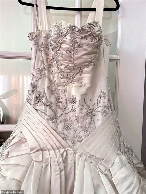 Melania Trumps Stunning Christian Dior Wedding Dress For Sale On Ebay