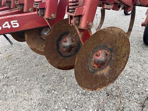 White 445 Tillage Chisel Plows For Sale Tractor Zoom White 445 Tillage Chisel Plows For Sale Tractor Zoom