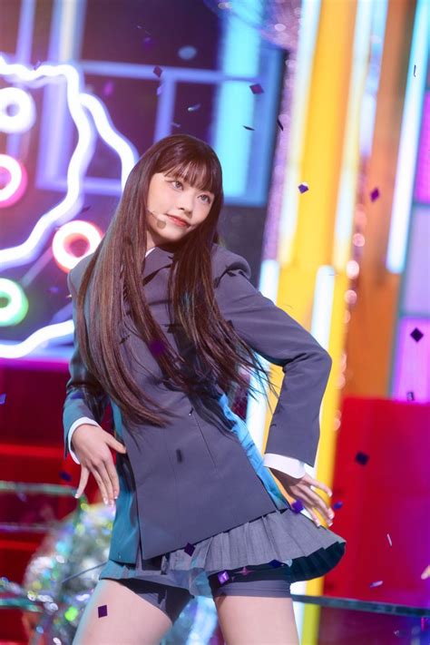 PD노트 미션 포토 뉴진스 NewJeans 해린 PD노트 SBS 모델 의상 코디 여성