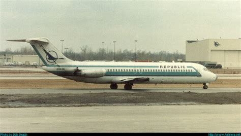 Mcdonnell Douglas Dc 9 31 Republic Airlines Aviation Photo 0035255