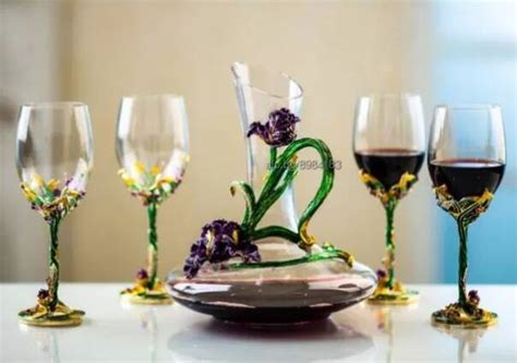 Подаръци за Кристална сватба 15 години от сватбата Съдове Сервизи Прибори София Пе