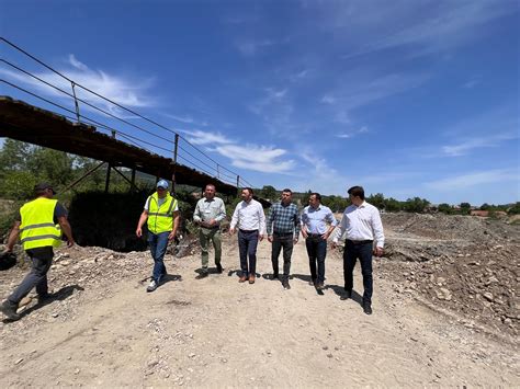 Bacău Vizită De Lucru Efectuată De Deputatul Mircea Fechet în Comuna