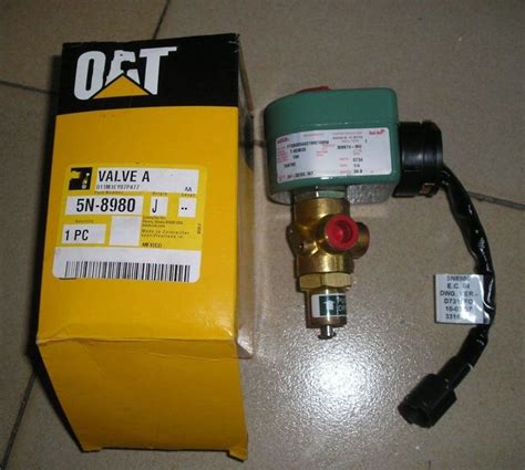 Cat卡特彼勒发动机空气电磁阀5n 8980适用于3512a3412