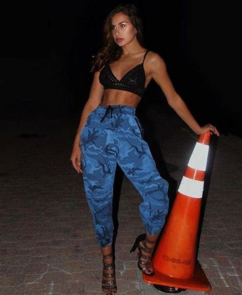 Обнажённая Лара Воркапич фото Lara Vorkapic Nude без цензуры слив фото и видео Обнажённая