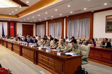 ឧបនាយករដ្ឋមន្ដ្រី ស សុខា អញ្ជើញដឹកនាំកិច្ចប្រជុំគណៈកម្មាធិការជាតិប្រយុទ្ធប្រឆាំងអំពើជួញដូរមនុស្ស