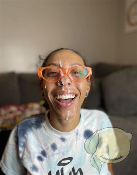 Happy Cum Slut🤪 Scrolller