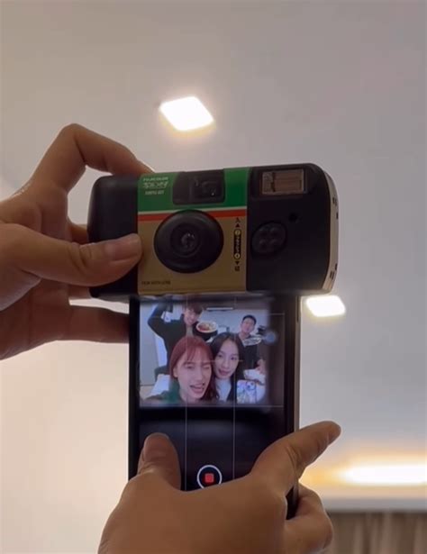 셀카 꿀팁부터 카톡 생기부까지 나만 모르는 Sns 유행템 4