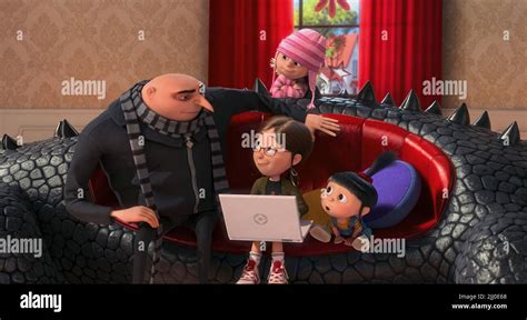 Despicable Me Gru Edith Margo Agnes Stock Photo Alamy