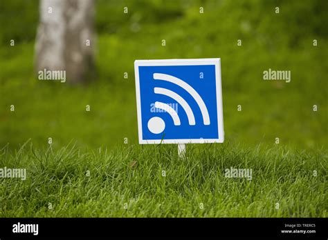 Wi Fi Symbol Hi Res Stock Photography And Images Alamy