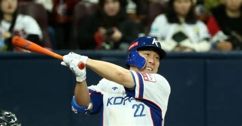 국제대회에도 믿고 쓰는 두산 선수들 호주 꺾고 순조로운 출발