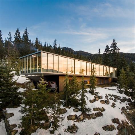 Solus And Refin Open Laboratory Space To Explore Very Small Worlds