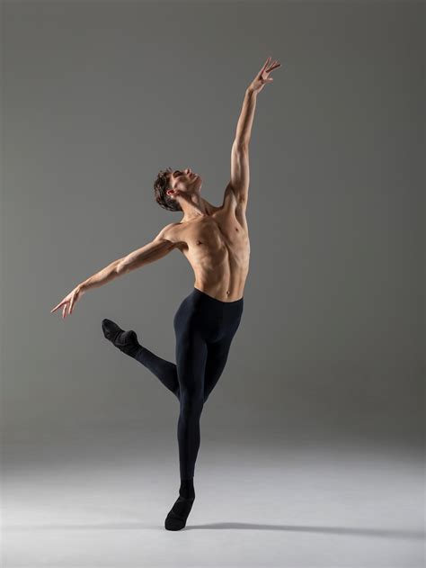 Riddells Creeks James Mcdonell Prepares To Tour With Australian Ballet Abc News