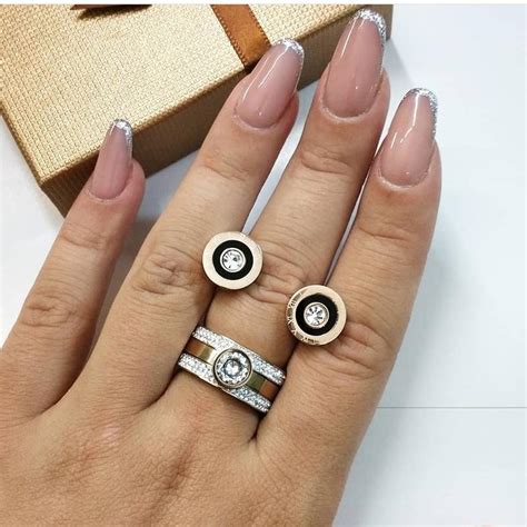 Набір — ціна 400 грн у каталозі Комлекти Купити аксесуари за доступною ціною на Шафі Україна