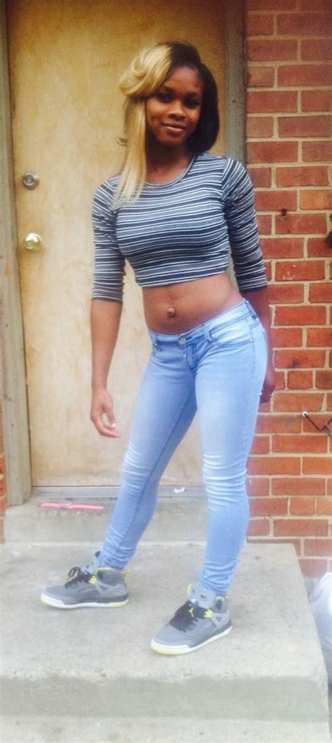 Why Dont More Girls Have Their Belly Buttons Pierced Girlsaskguys