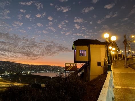 Ascensores De Valparaíso En Funcionamiento 2023 Apuntes Y Viajes