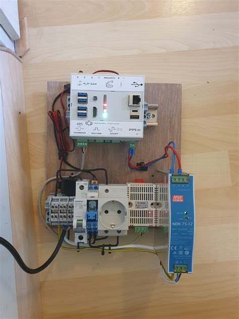 Gallery Utility Control Unit