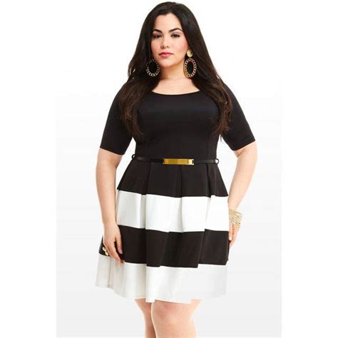 10 เคล็ดลับ แต่งตัวให้ดูผอมเพรียว สำหรับสาวอวบ เตี้ยโดยเฉพาะ