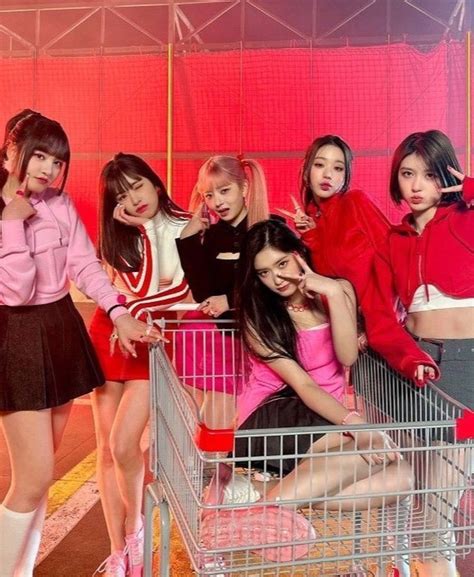 Blip 아이브 단체사진 모음