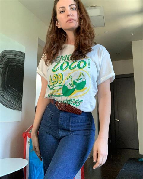 Kate Siegel Bio Instagram Net Worth Celebrity Sphere