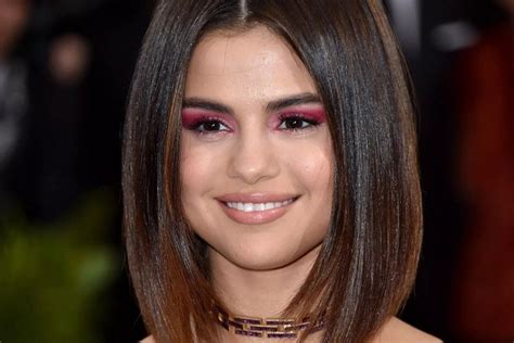 Deavita Bob For Round Face