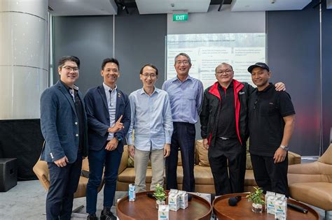Charge Ceo Goh Chee Kiong Spoke At Performance Motors Ltd Ev Talk