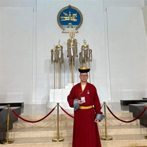 Stream Ж Одгарьд Шашны ая дан цаанаа гүн гүнзгий утга агуулгатай By Mongolian National Radio