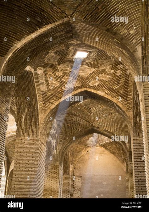 Inside The Masjed E Jame In Esfahan The Oldest Friday Congregational