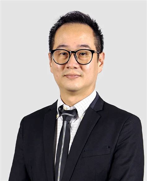Dr Choong Chee Leong Orthopaedic Surgeon