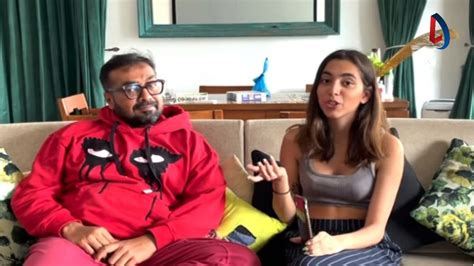 अनुराग कश्यप की बेटी ने पिता से शादी से पहले सेक्स को लेकर पूछा सवाल बोली अगर मैं प्रेग्नेंट