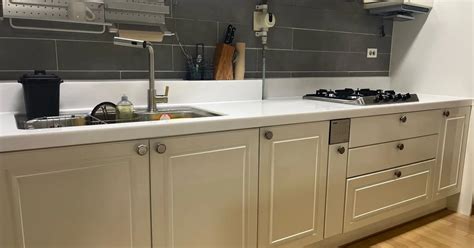 젊은 사장님께서 오셔서 무료방문상담 해주시고 저희 요구사항 잘 맞춰주셔서 만족스럽게 시공되었습니다 리뷰보고 선택했는데 업체선택 잘 한 것 같아요 숨고 숨은고수