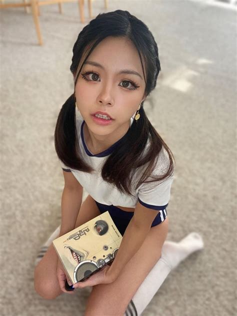 Cute Sweet And Spicy Rsexyasians