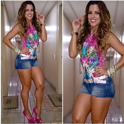 Ego De Shortinho Renata Santos Mostra Look Para Sambar Em Plena