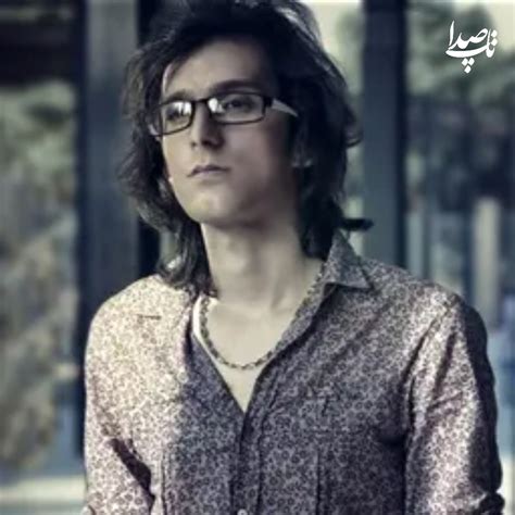 دانلود آهنگ گریه آرومم نمیکنه از مرتضی پاشایی هوش مصنوعی طرفداری