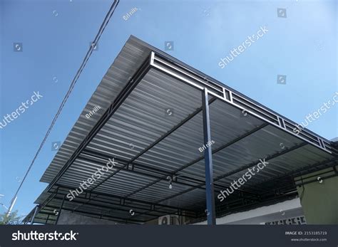 Canopy With Metal Roof 8 Types Of Canopy Roof Explained With