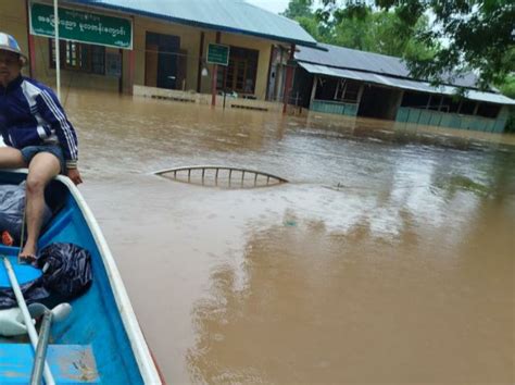 ပေါင်မြို့နယ်၌ မိုးသည်းထန်စွာရွာသွန်းမှုနှင့် သံလွင်မြစ်‌ရေမြင့်တက်လာမှုကြောင့် ပြည်သူများ ဘေးလ
