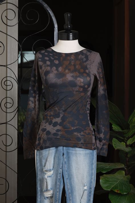 Mesh T In Tortoise Shell In Smoke Chateau Bel Age Boutique
