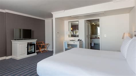 ≼ Radisson Blu Waterfront 5⋆ ≽ From Us125
