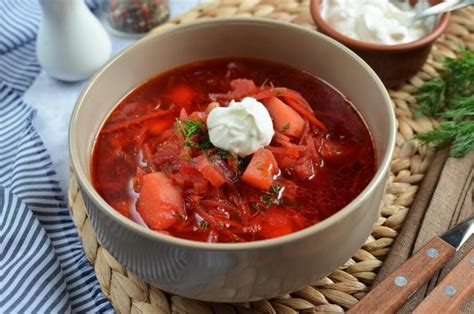 Classic Red Borscht Recipe Beet Soup Recipe Cook Me Recipes