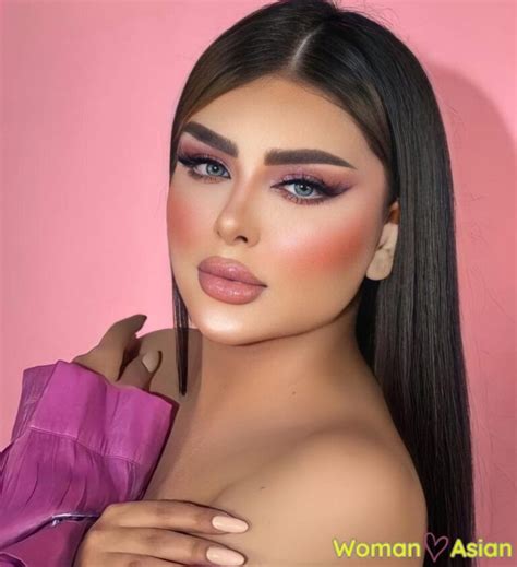 Qatari Women Read This Guide Before Dating Them