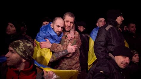 Киев разследва най голямата масова екзекуция на украински войници пленени от Русия