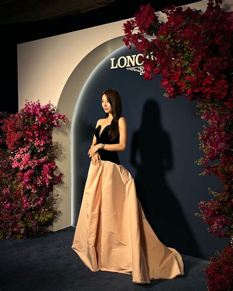 더쿠 수지 론진 행사 비하인드 현장숲찍 