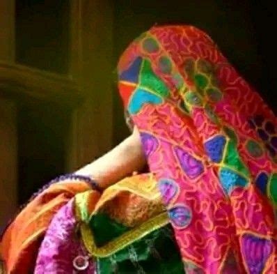Pin By On Afg Style Afghan Girl Afghan Fashion Afghanistan Culture