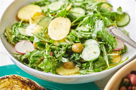 Arugula And Cucumber Salad With Tzatziki Vinaigrette — The Mom 100