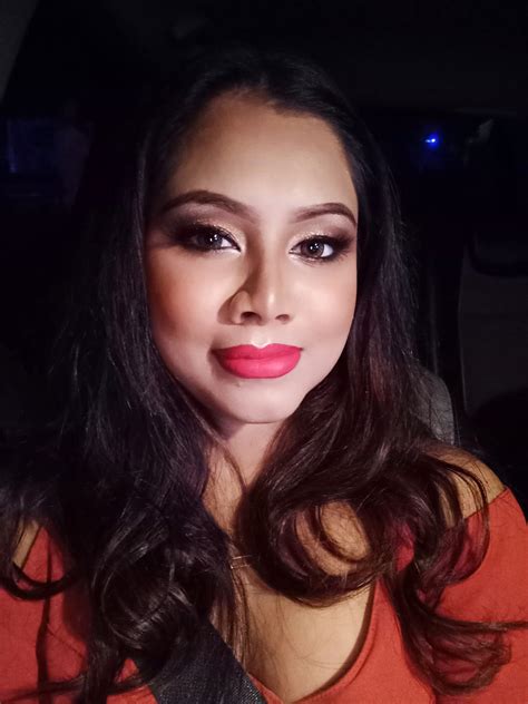 එයා මාව හිරුස්ටාර් වෙයි කියලා බලාපොරොත්තුවෙන් හිටියා තරගය නිසාම