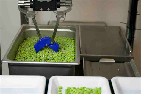 Chef Robotics Eyes Commercial Kitchens With 14 75m Raise Techcrunch